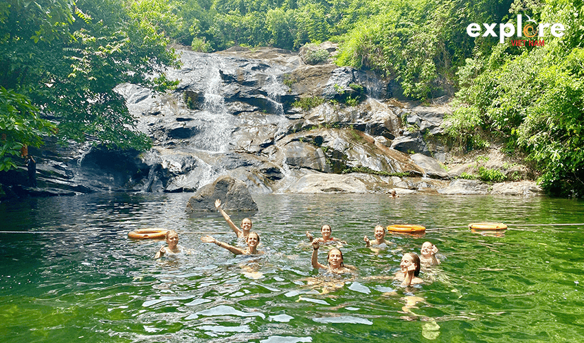 Mo Spring – A unique waterfall attraction in Hue